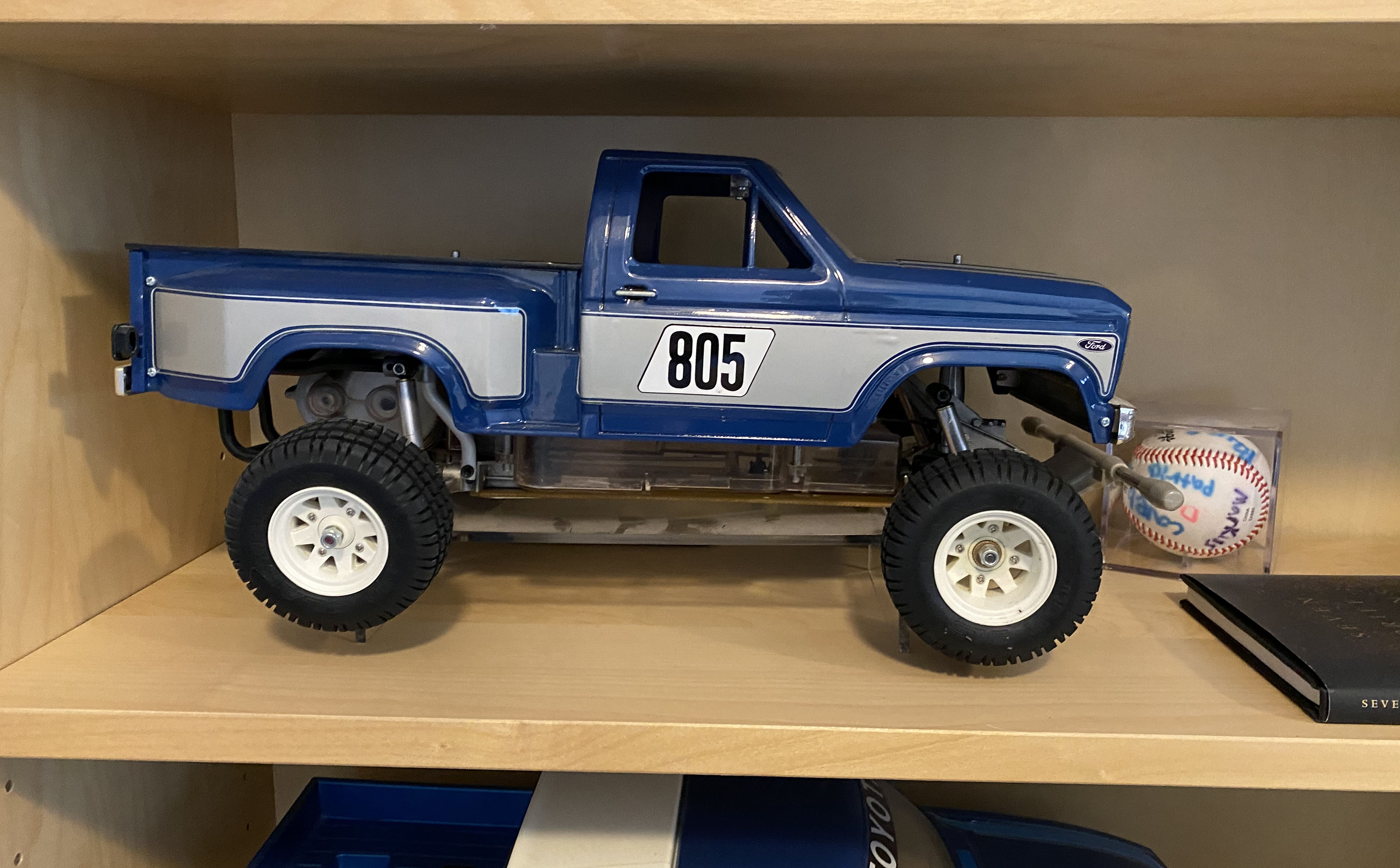 An Oldie But Goodie – Vintage RC Garage